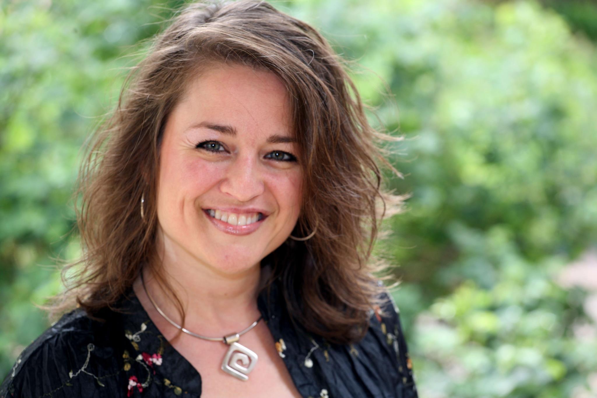 Home » Paula Robbins